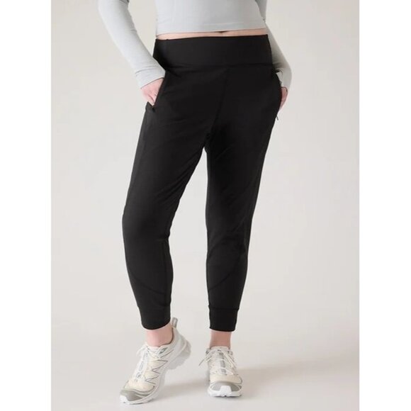 Athleta | Pants & Jumpsuits | Athleta Rainier Jogger Pants In Black ...